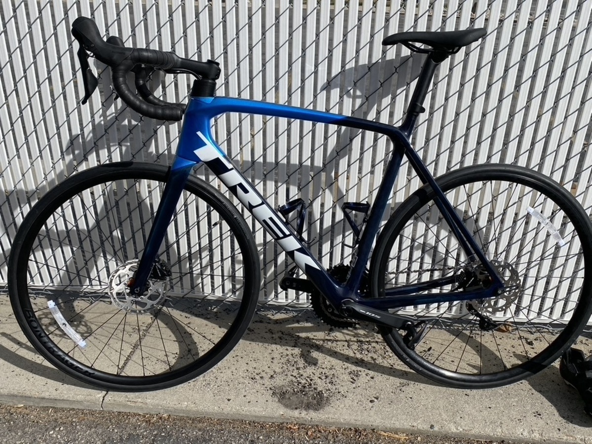 2022 Trek EMONDA SL 5 Disc