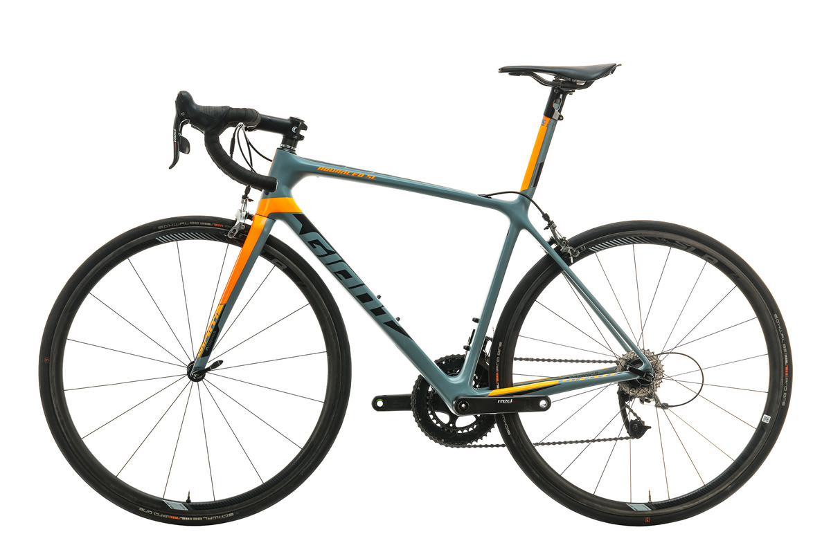 2018 Giant TCR Advanced SL 2 KOM