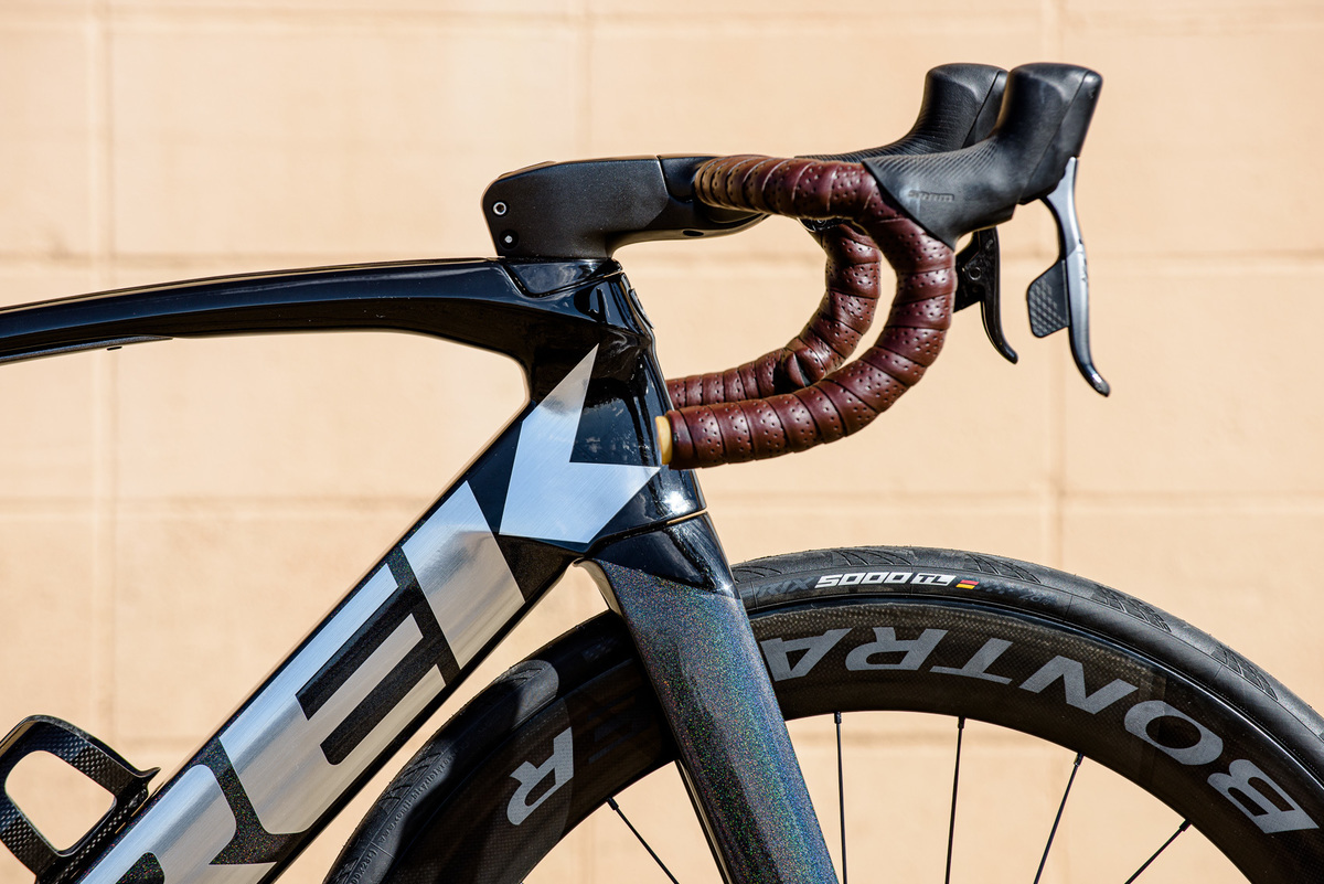 2022 Trek Madone SLR