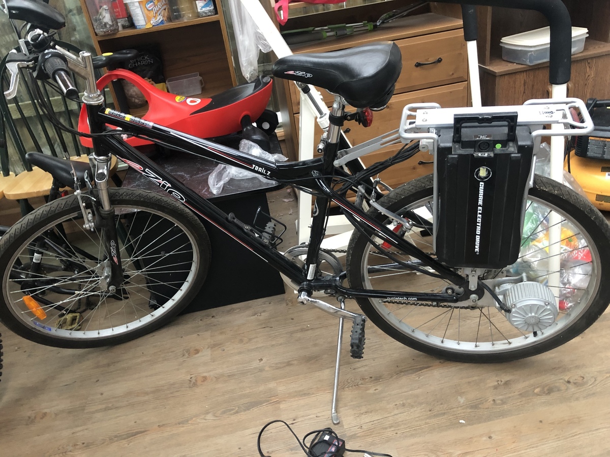 eZip EZ-TRZ-BK e-scooter