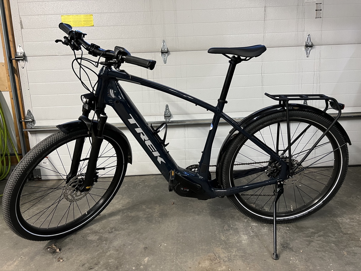 2022 Trek Allant+ 7 Step-Over Electric Bike Lar...