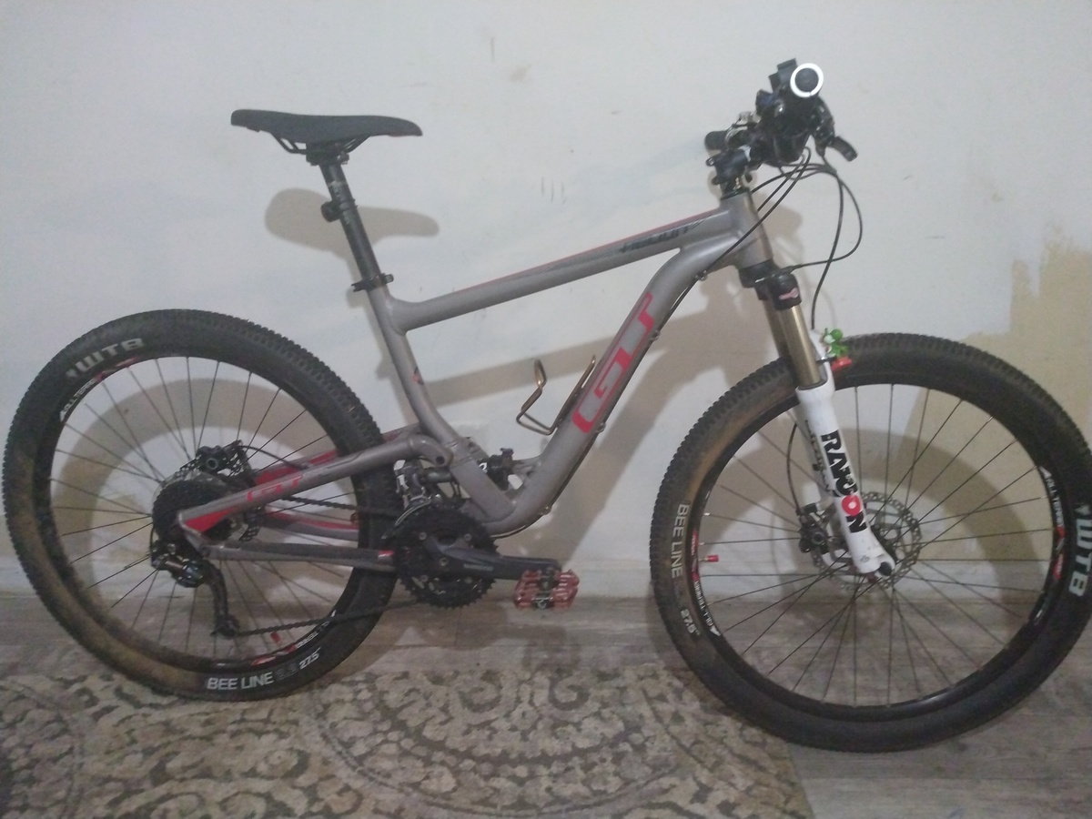 2015 GT Bicycles Helion Comp