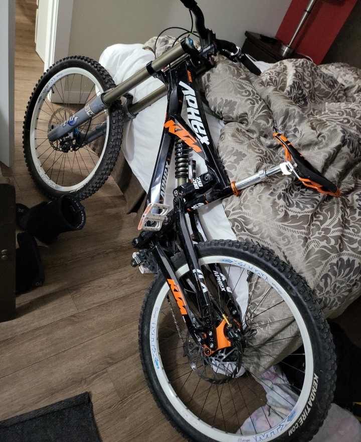 2014 KTM KTM APHEX