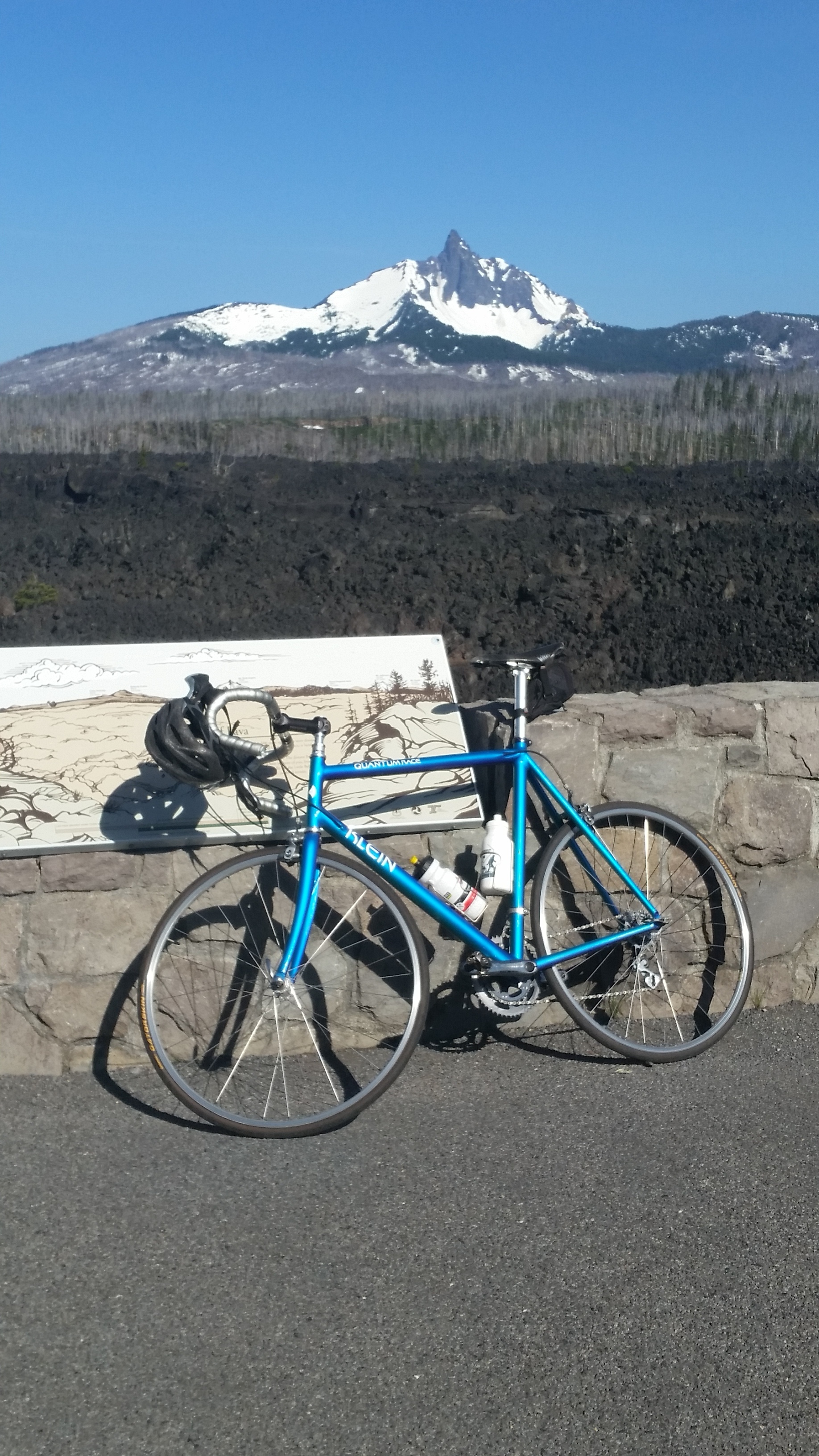 Klein Bikes Quantum Race