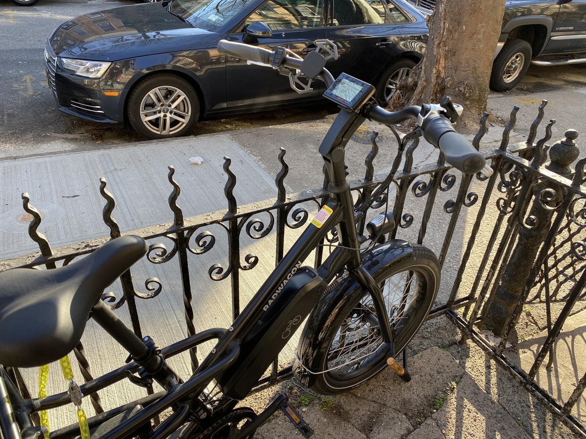 2021 Rad Power Bikes Radwagon 4 cargo bike rear