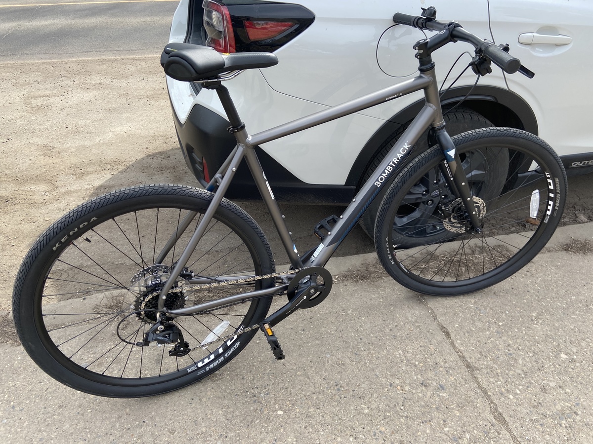 2022 Bombtrack munroe