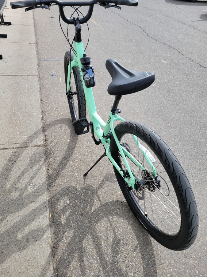 2021 Specialized Roll 8 Step-Through