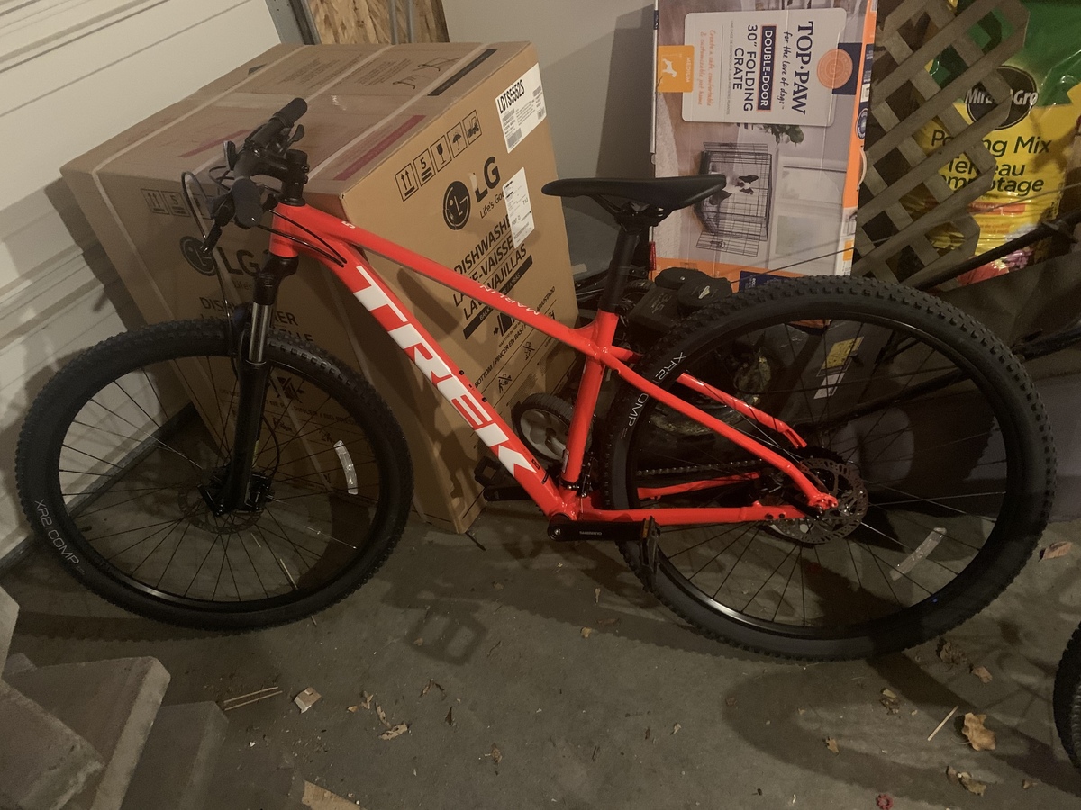 2022 Trek Marlin 5