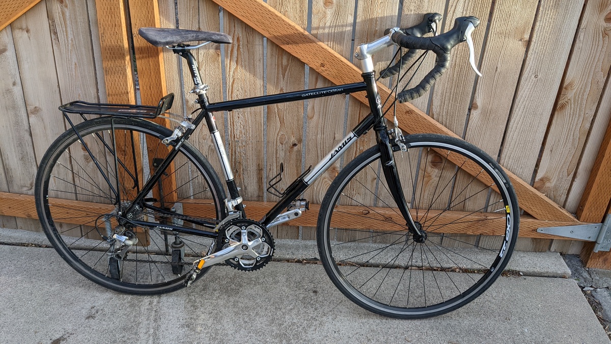 2022 Jamis Satellite Comp