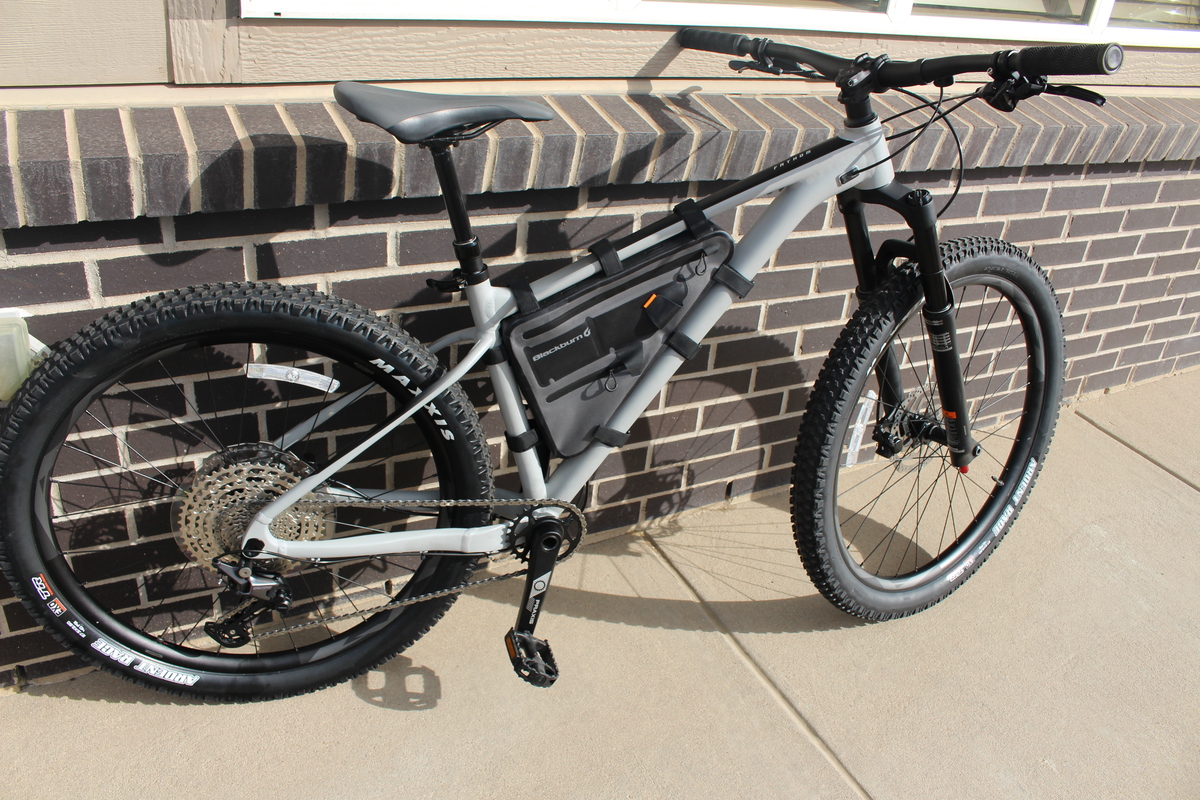 2022 Giant Fathom 2 M