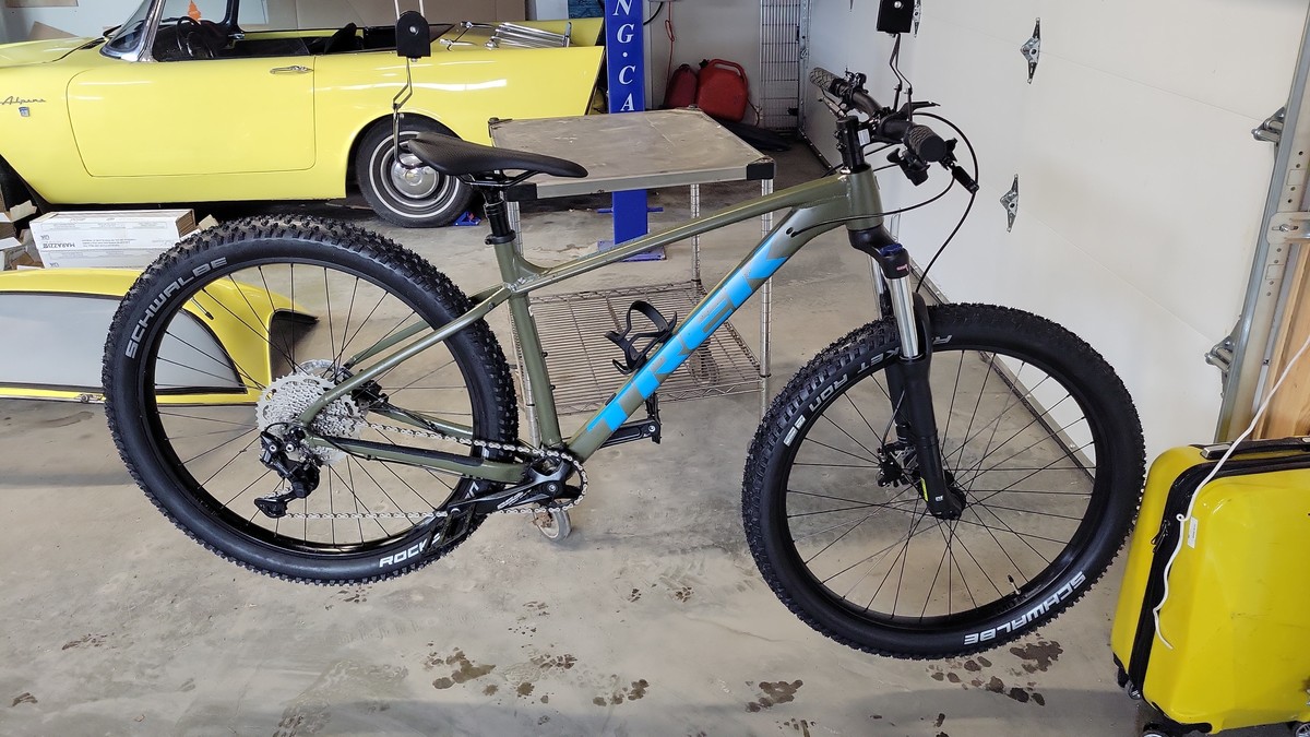 2022 Trek Roscoe 6