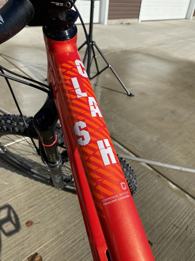 2020 Commencal Bikes Clash Ride