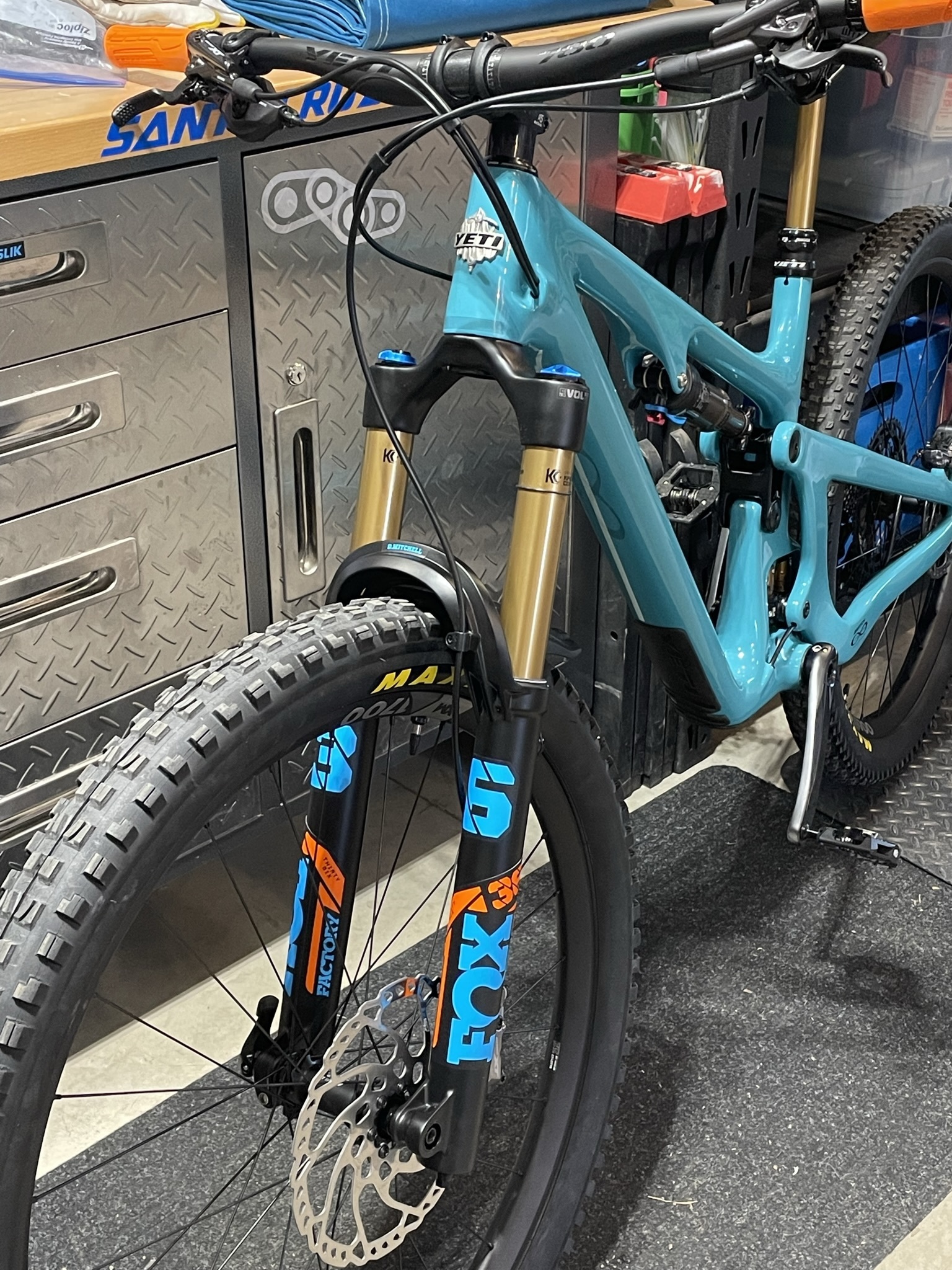 2022 Yeti SB140