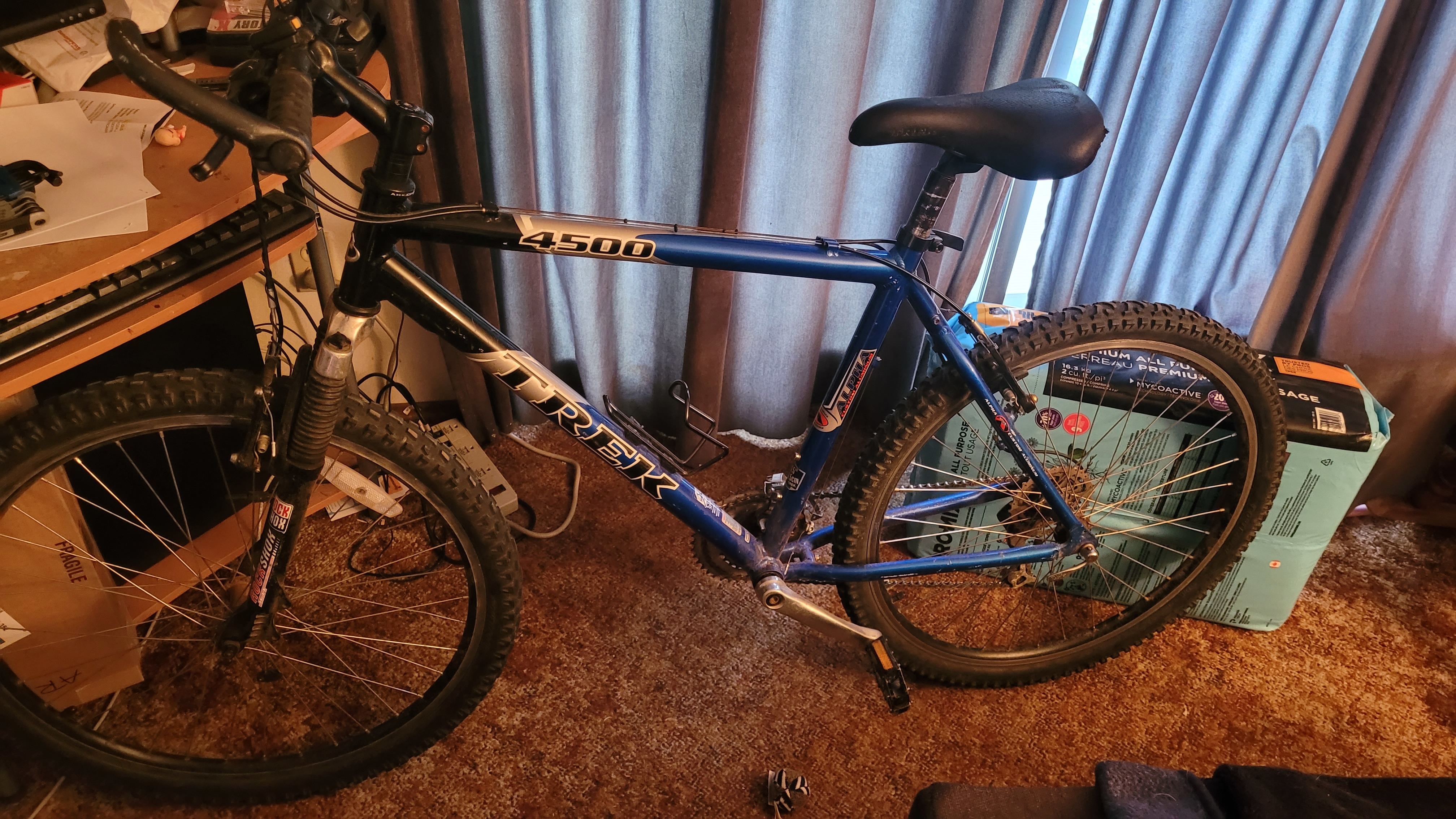 Trek 4500