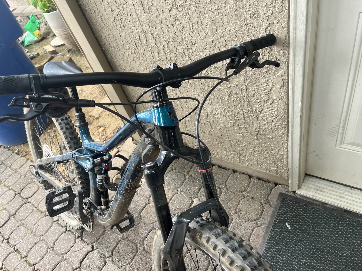 2022 Trek Fuel Ex 5