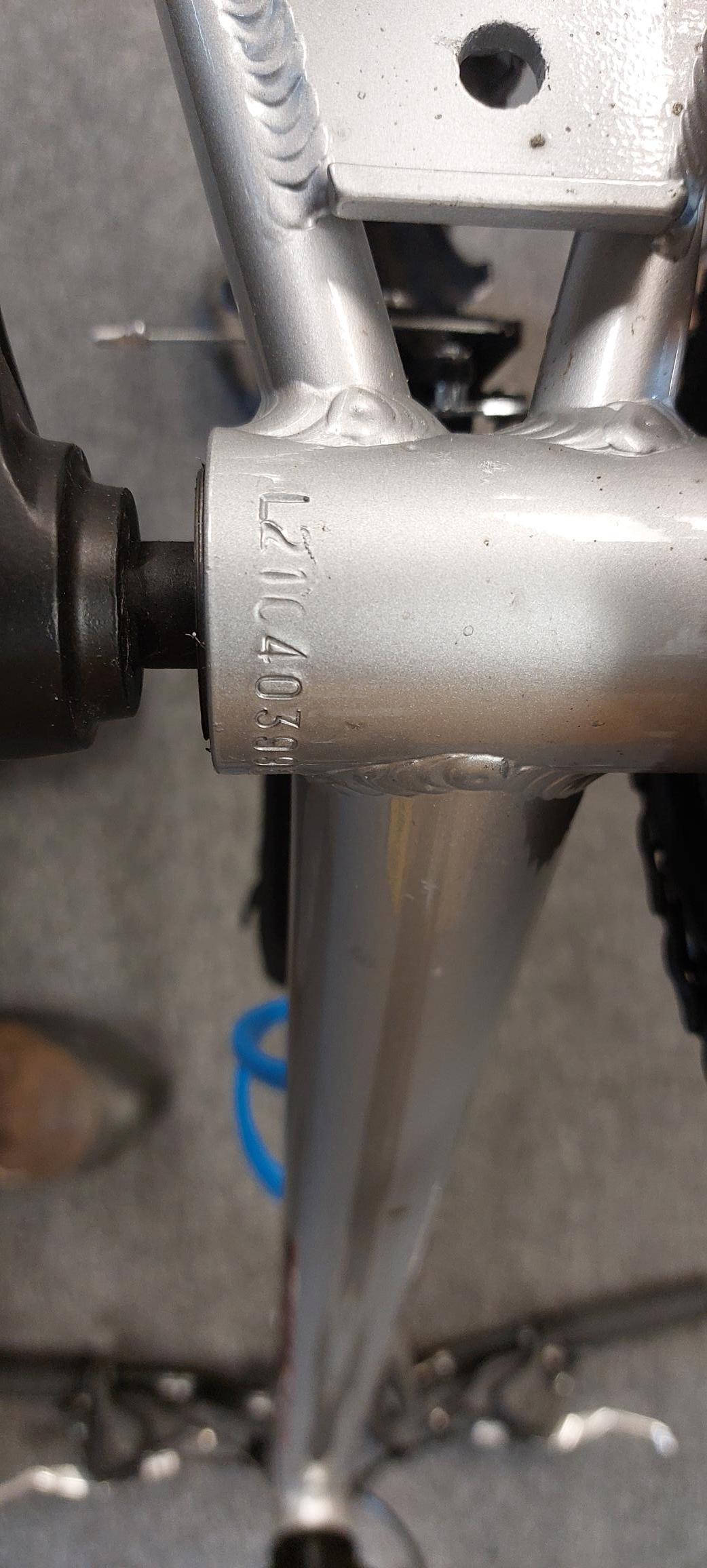 2022 Motobecane Elite Sport