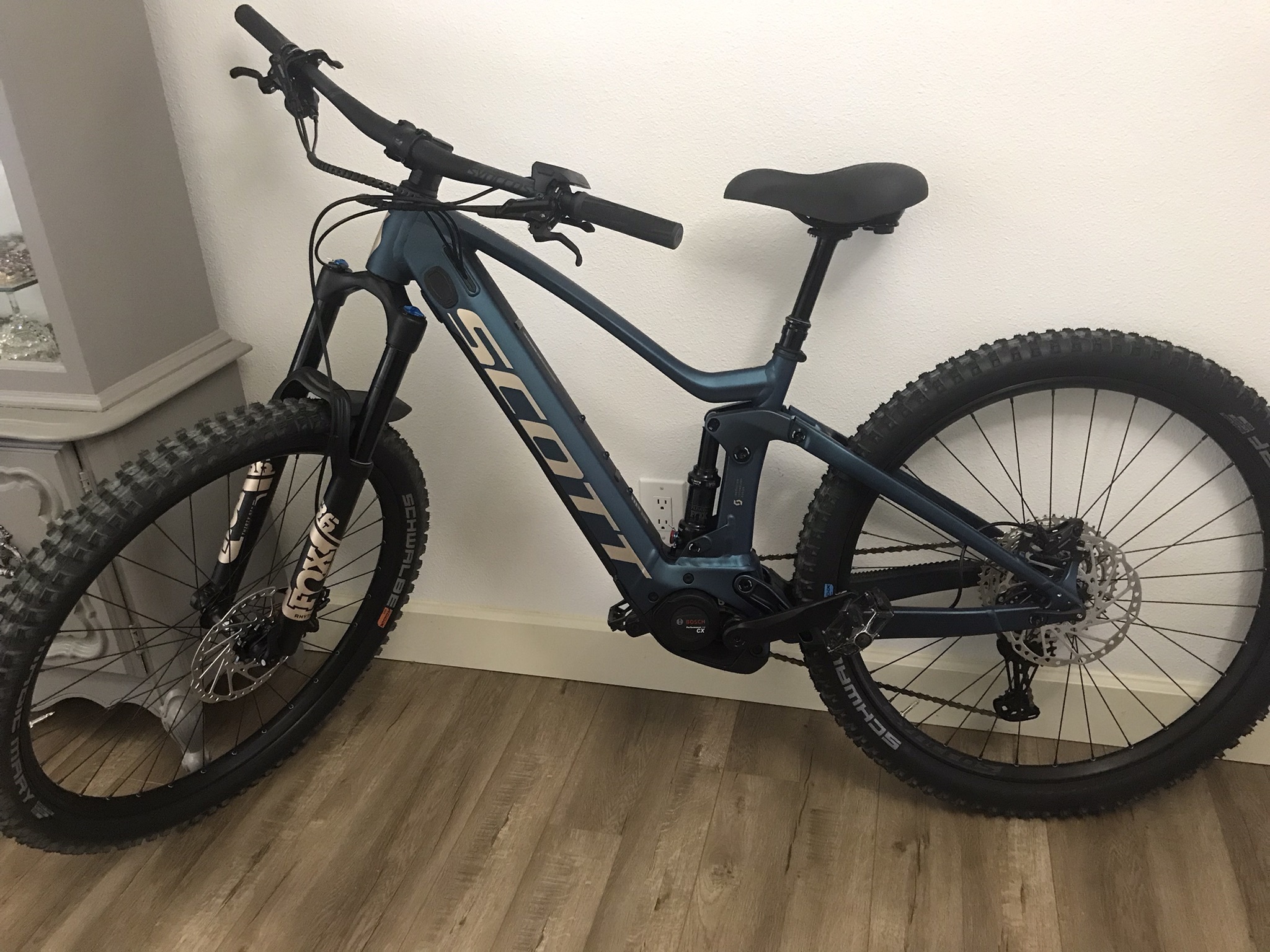 2022 SCOTT Genius Eride MTN