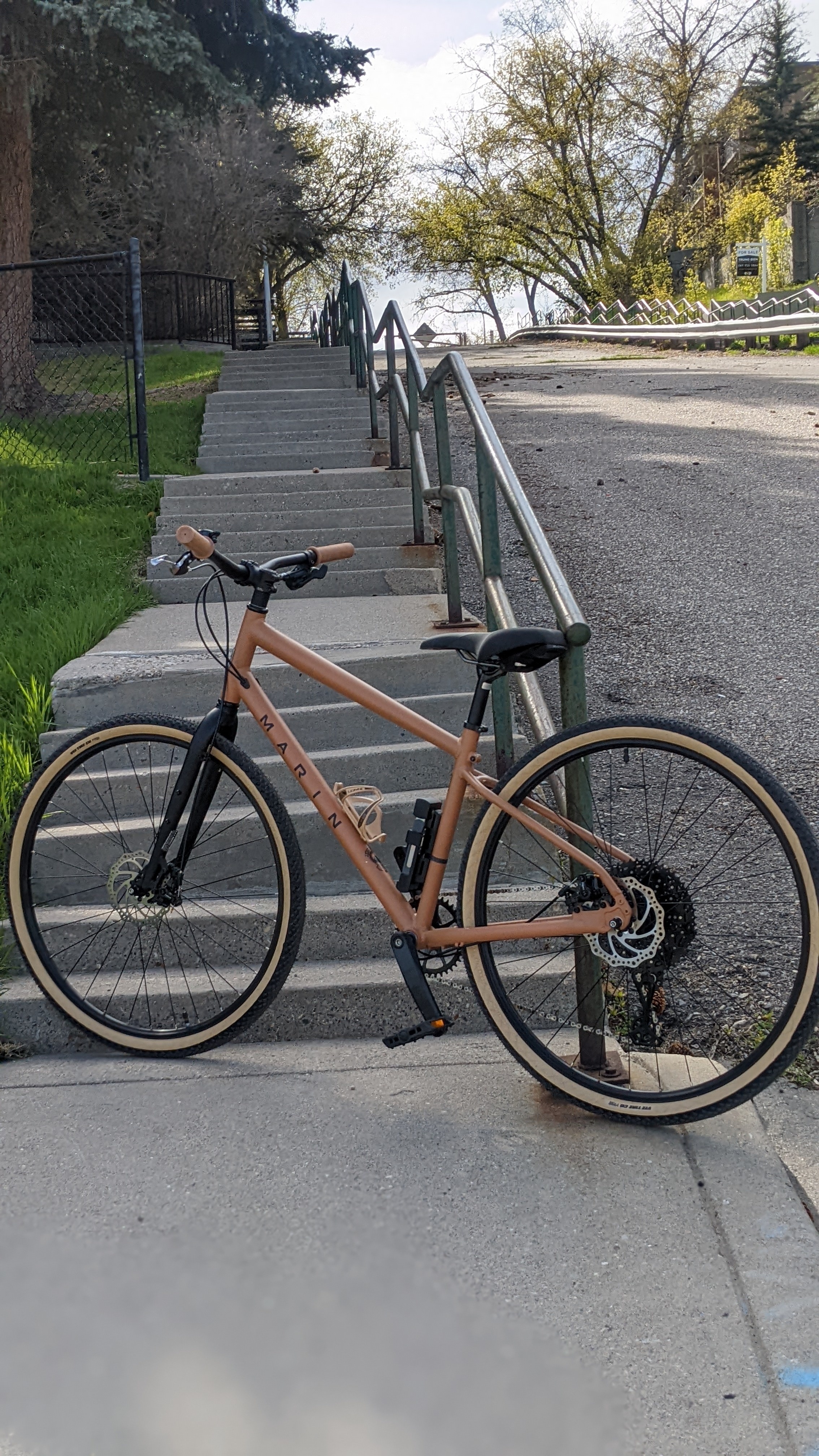 2022 Marin Bikes Kentfield 2. Aluminum series 1