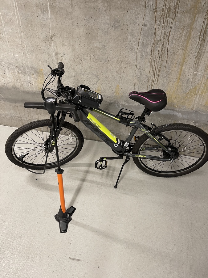 2021 Hyper 26” E MTB