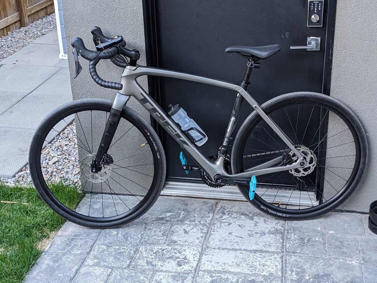 2022 Trek Checkpoint SL5