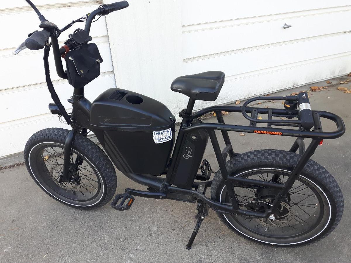 2021 Rad Power Bikes Rad Runner cargo bike rear
