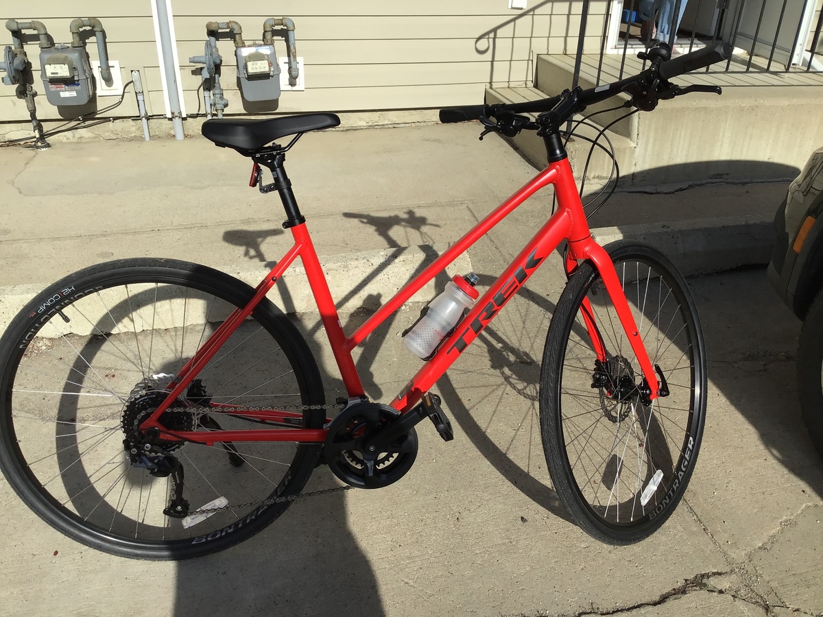 2022 Trek FX 2 Disc Stagger Fitness Bike Satin ...