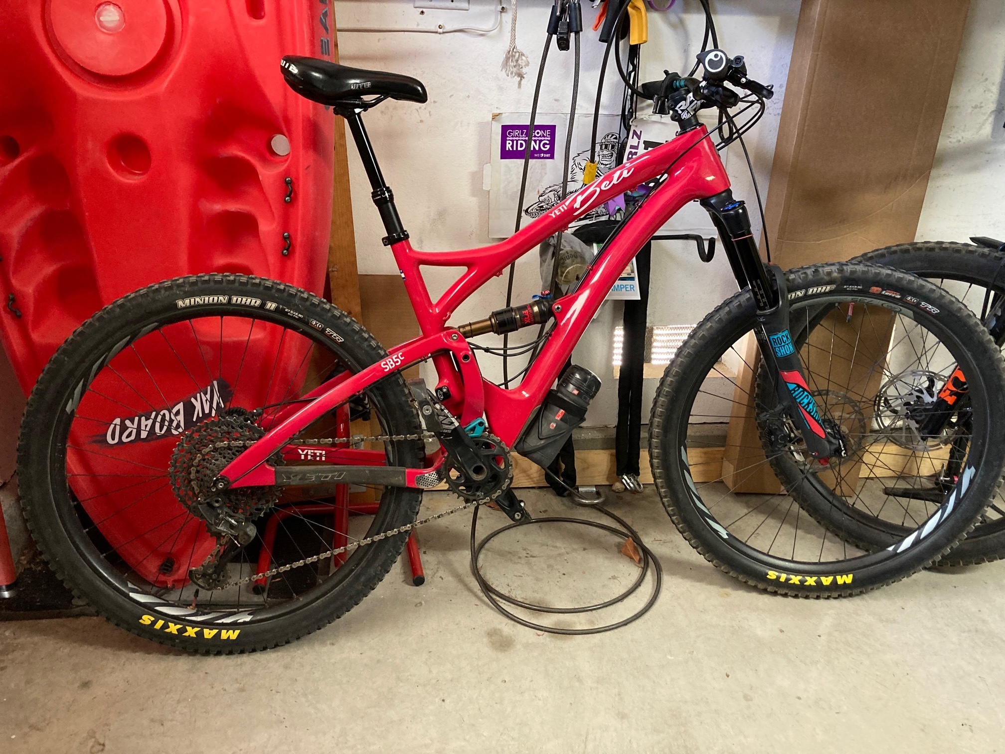 2016 Yeti SB5c Beti