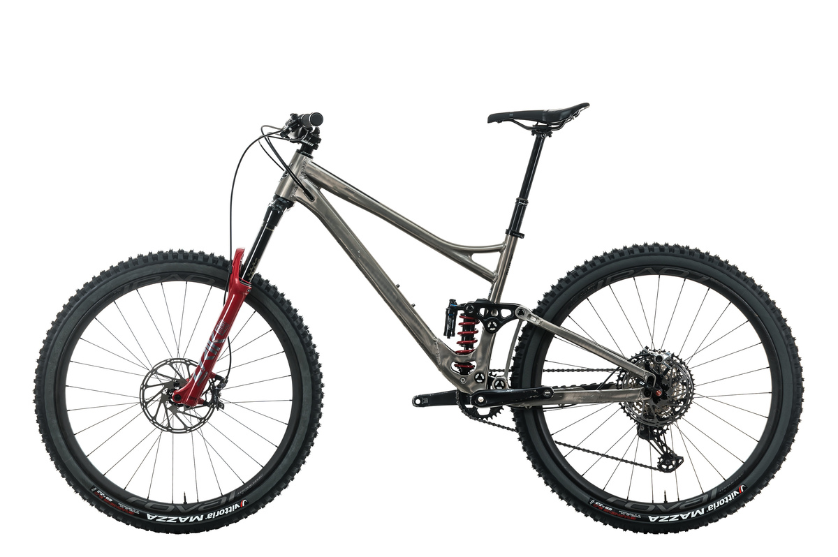 Banshee Bikes Prime V3