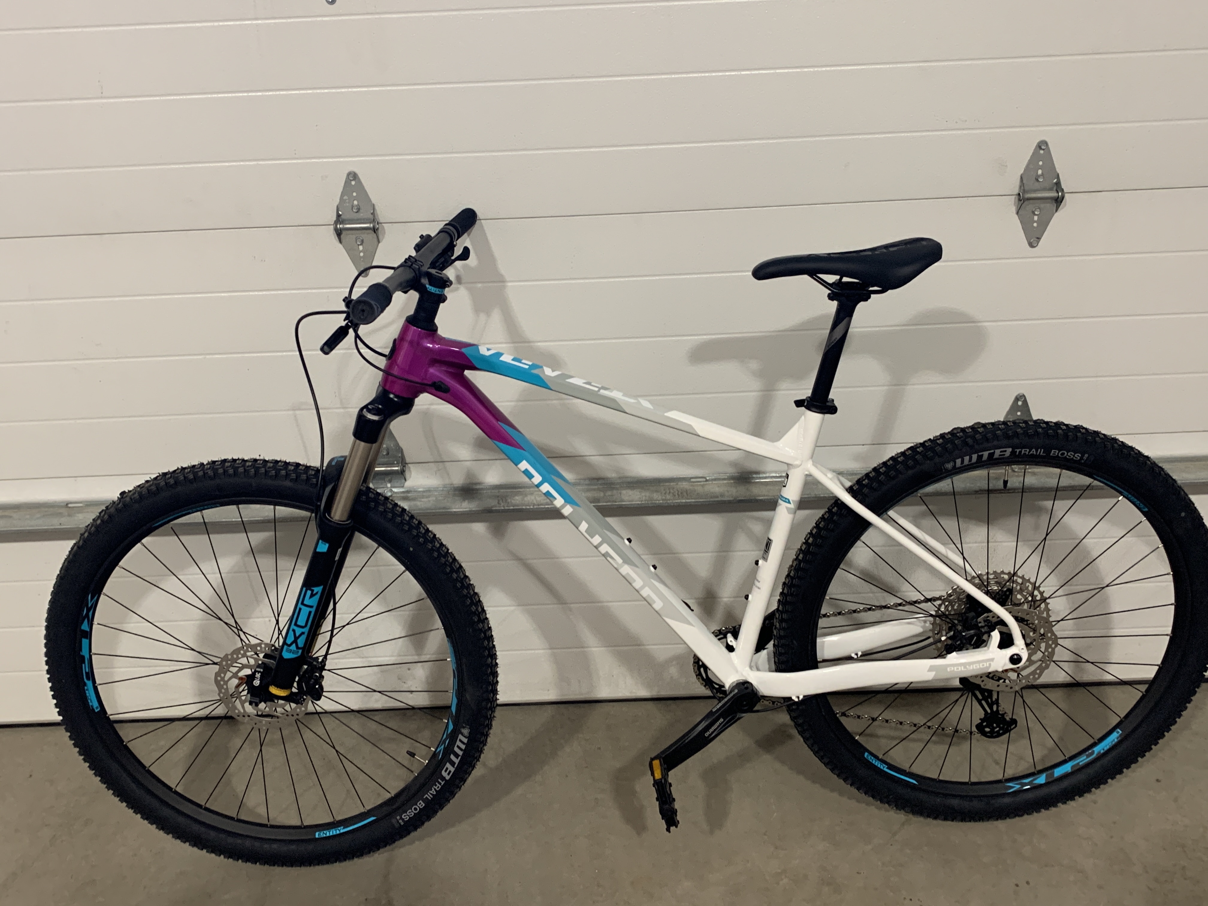2022 Polygon Xtrada 7