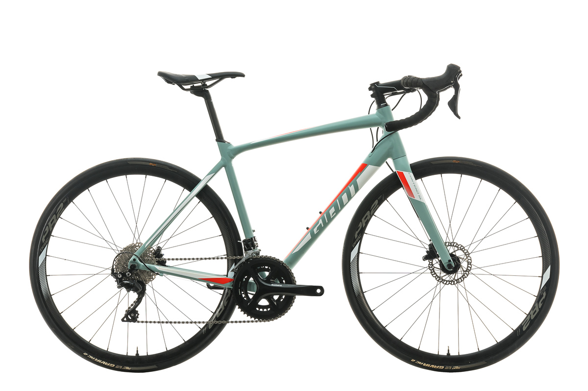 2019 Giant Contend