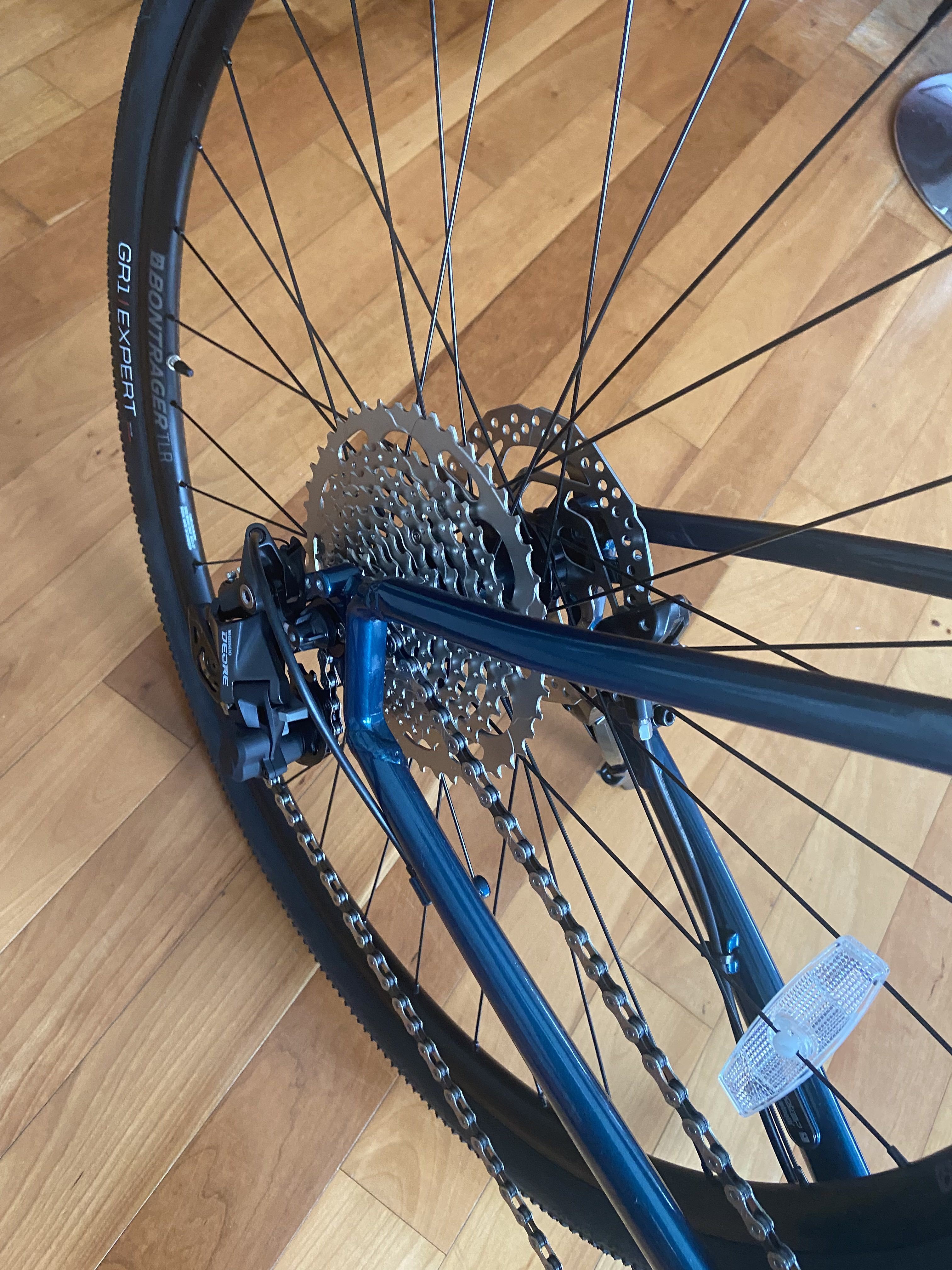 2022 Trek Dual Sport 3 Bike Dark Aquatic Large