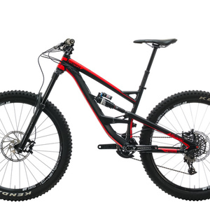 2016 YT Capra AL Comp 1