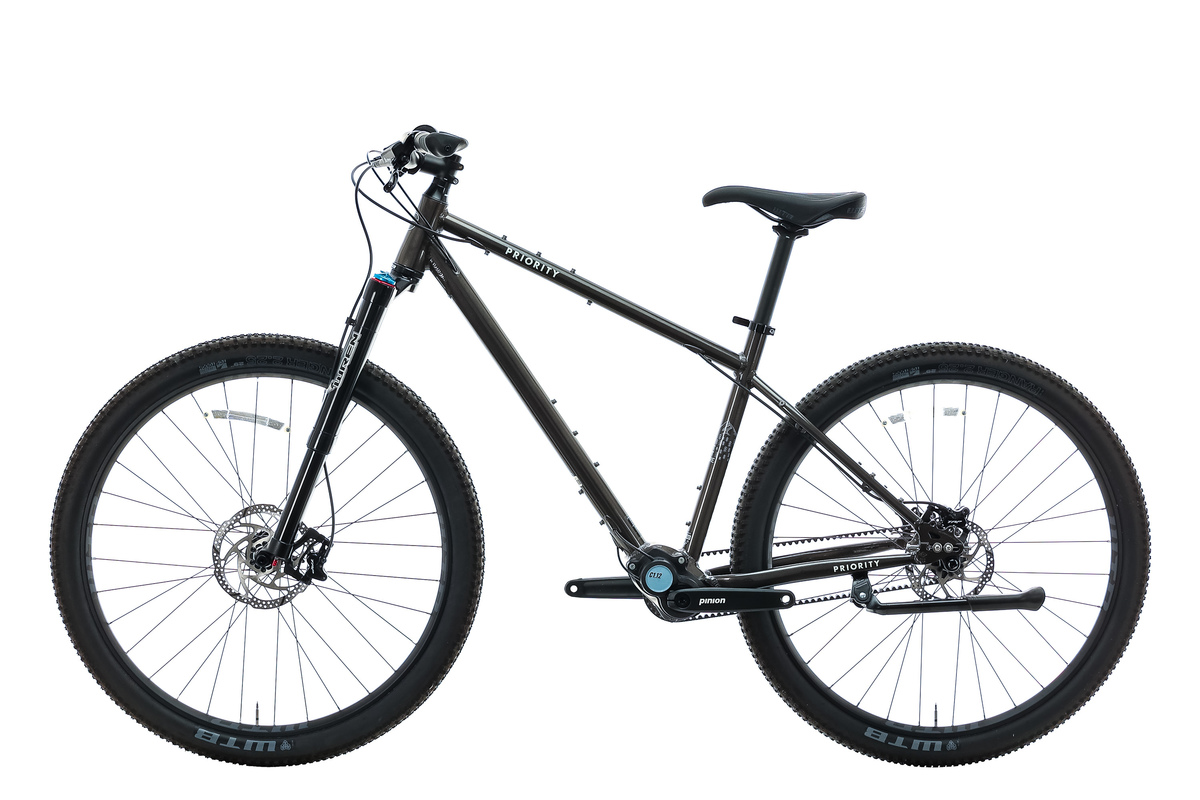 2021 Priority Bicycles 600X