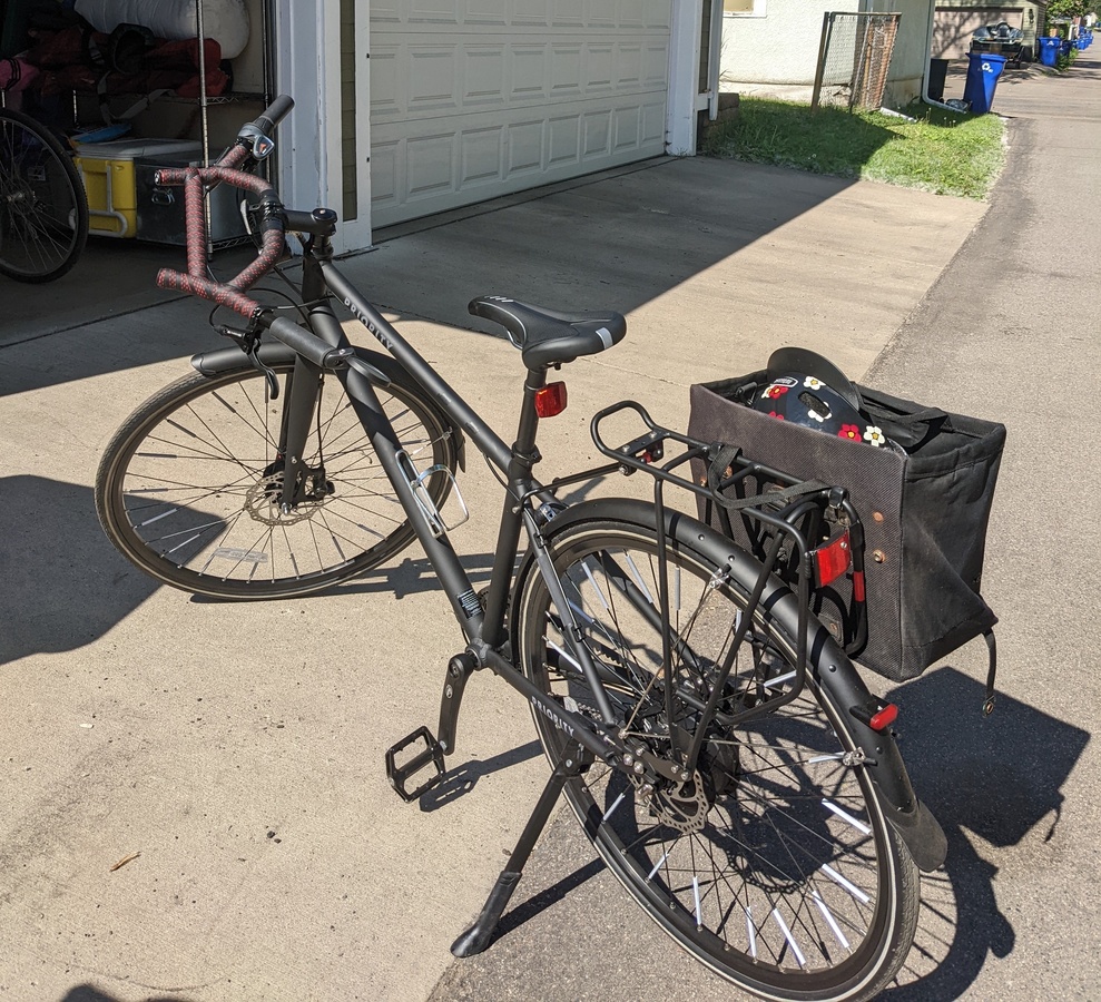 2022 Priority Bicycles Continuum Onyx