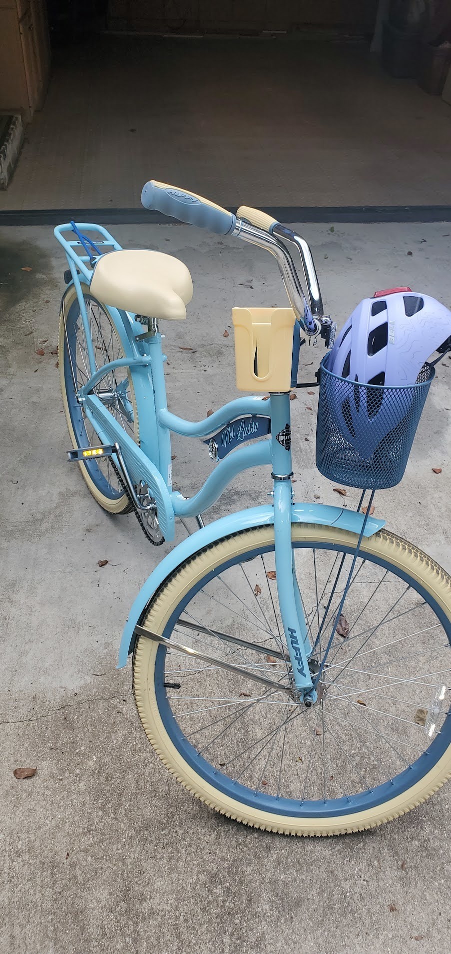 2022 Huffy Ladies 26" cruiser