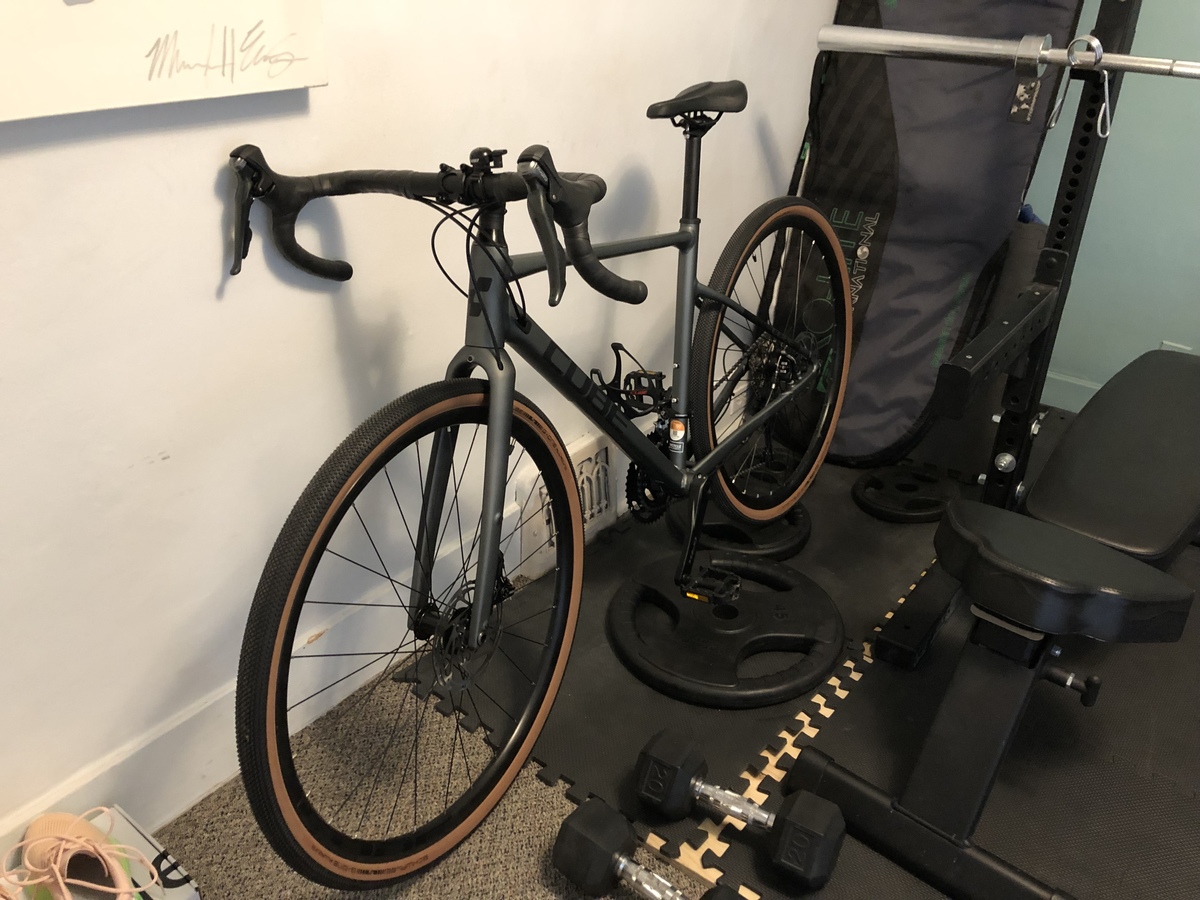 2022 Cube Nuroad Pro