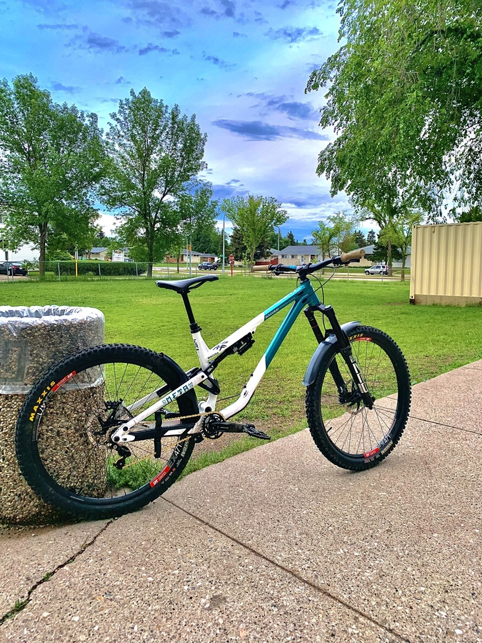 2021 Commencal Bikes Commencal Meta 29