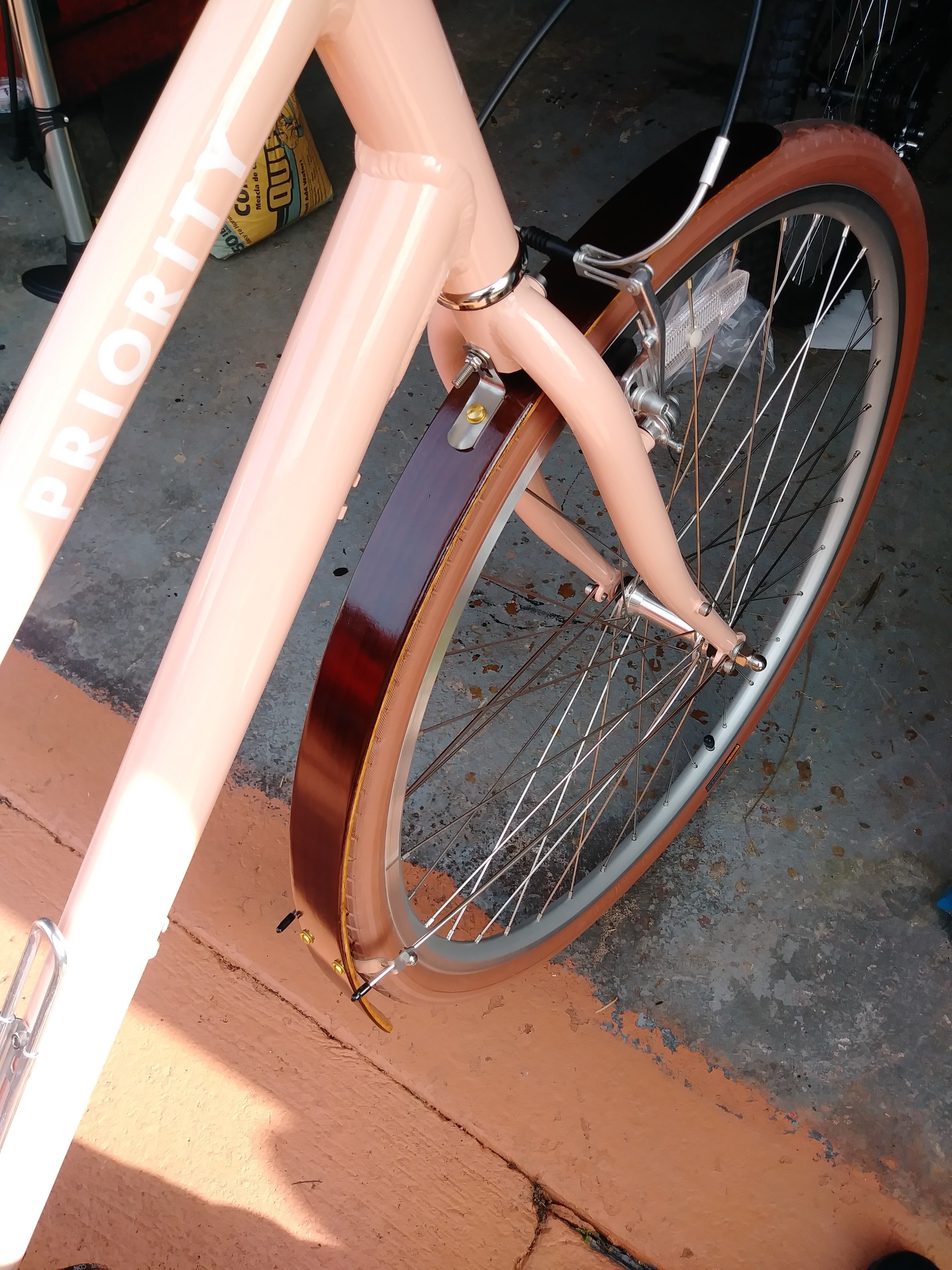 2022 Priority Bicycles Classic Plus Step through