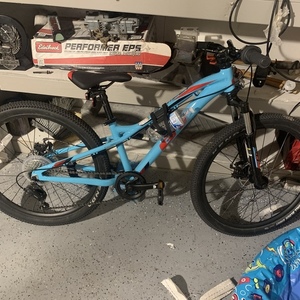 2020 GT Bicycles Stomper pro