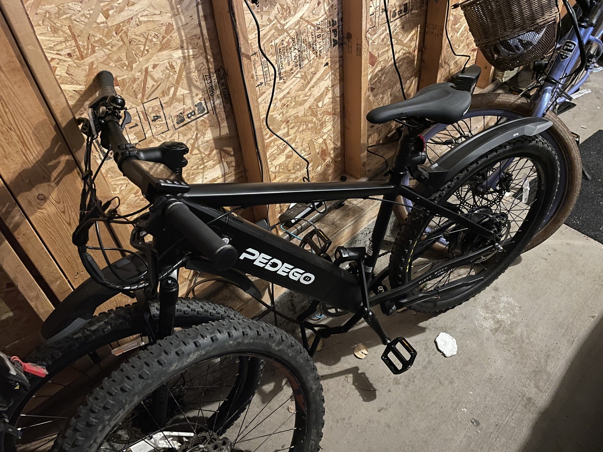 2023 Pedego 5" Ridge Rider Classic P749 - w/ Rims...