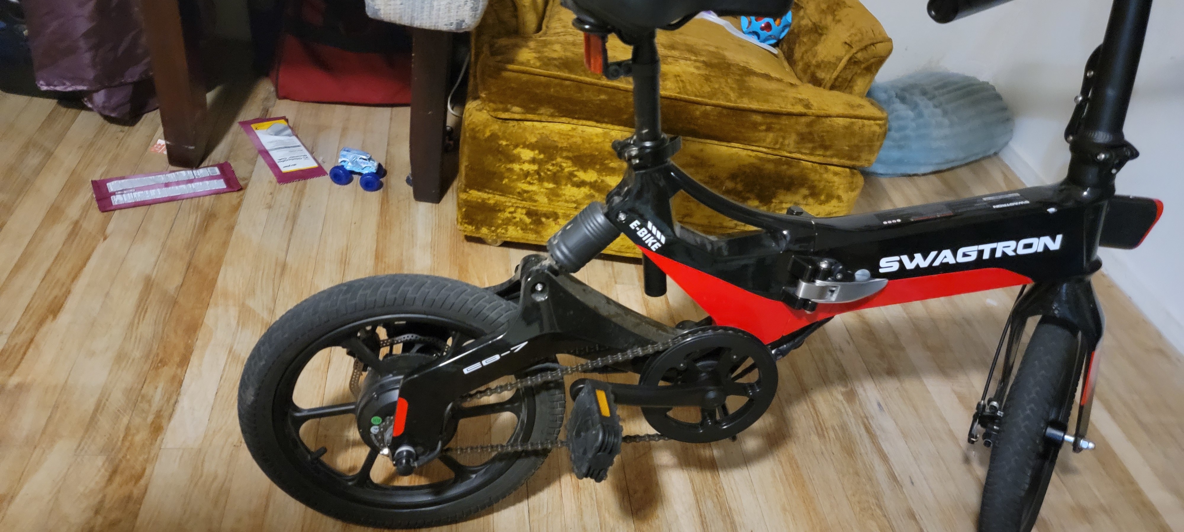 Swagtron Eb-7