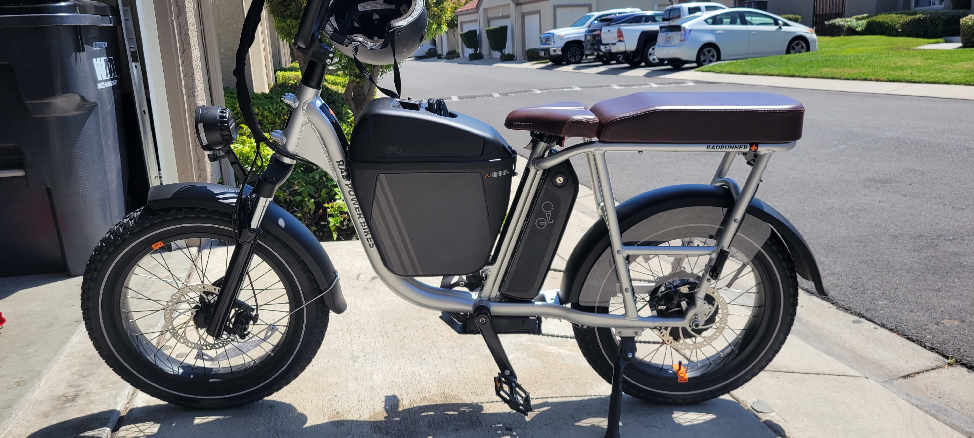 2022 Rad Power Bikes runner plus