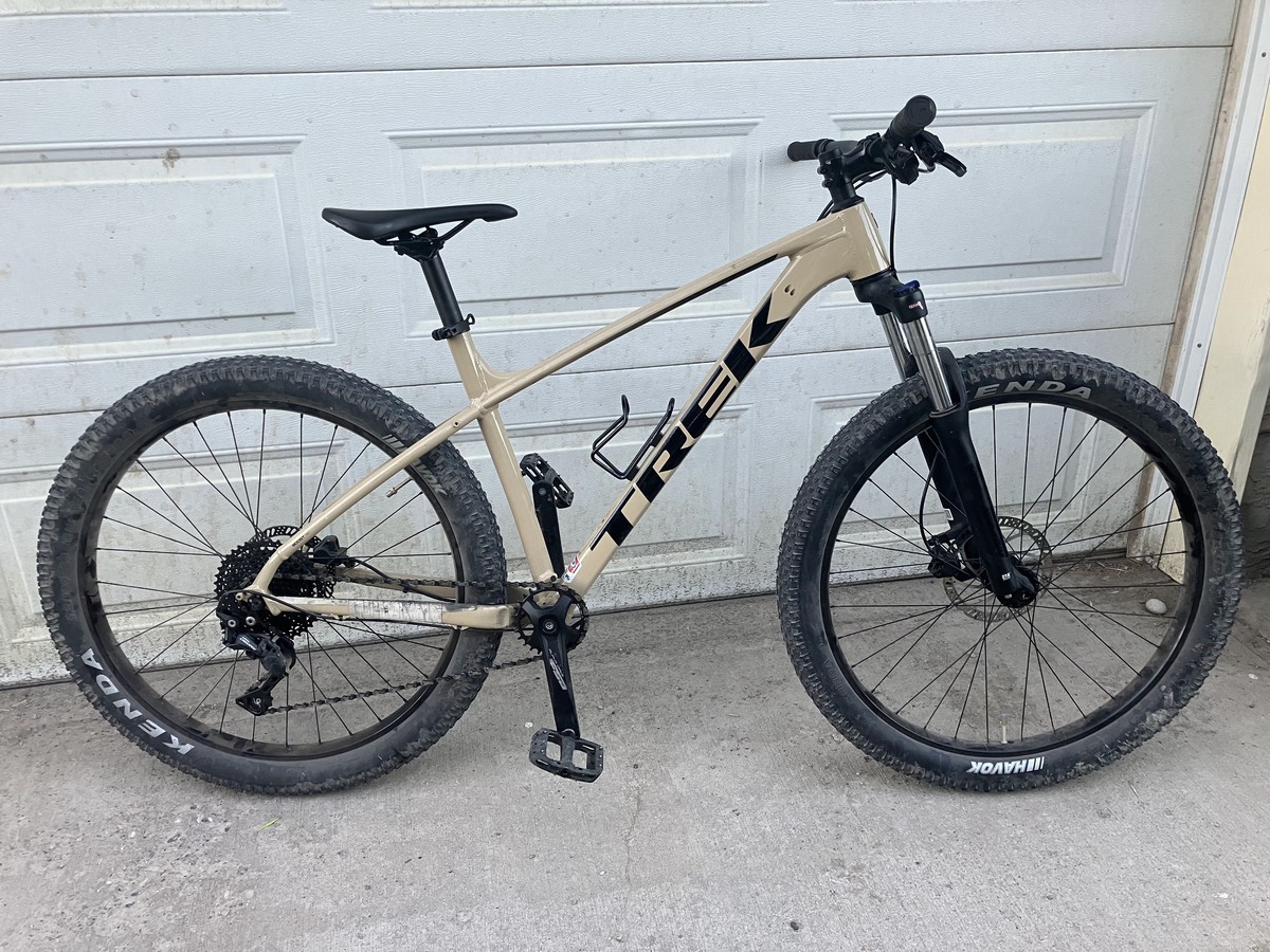 2020 Trek Roscoe 6