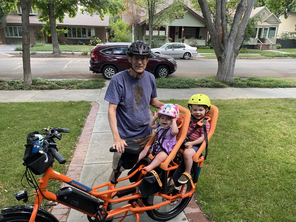 2022 Rad Power Bikes Rad Wagon 4 cargo bike rear