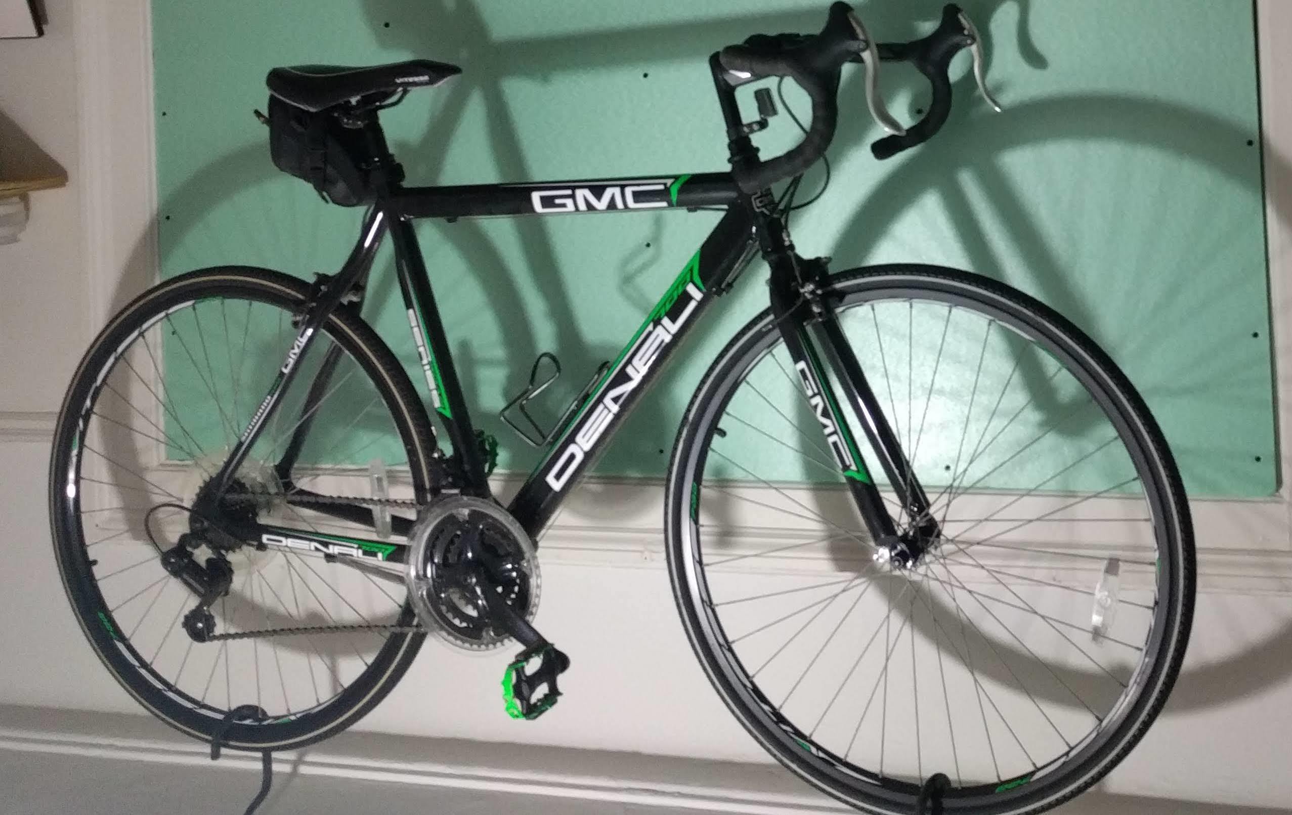 Stolen 2013 GMC 700c GMC Denali Men's Road Bike