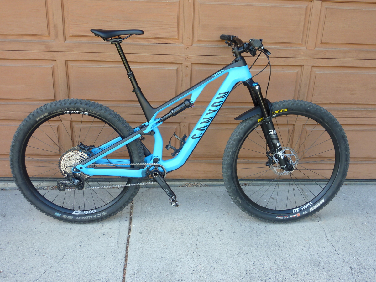 2022 Canyon bicycles Neuron CF8