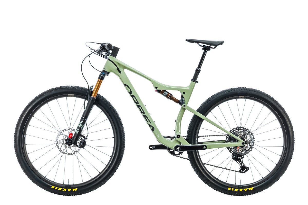 2022 Orbea Oiz M10 TR