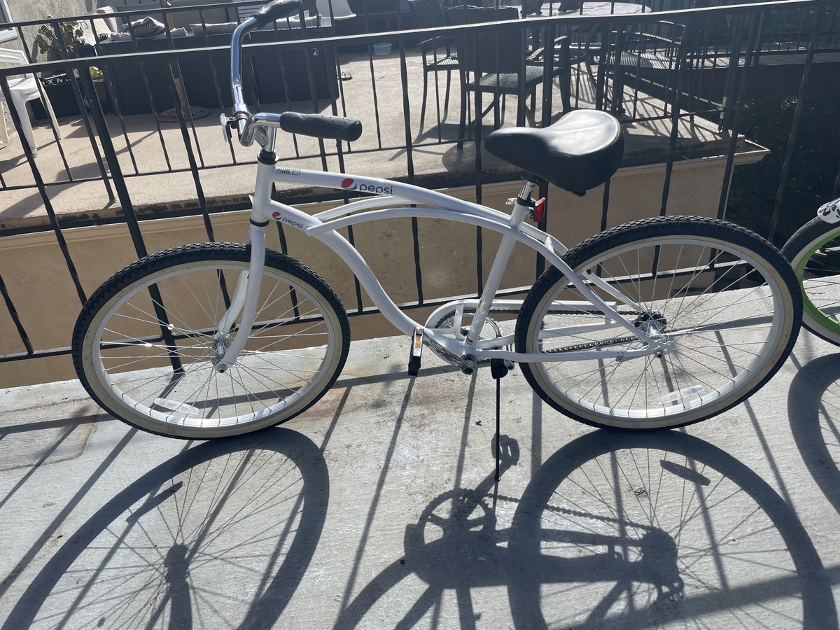 Stolen 2022 Cycle force group