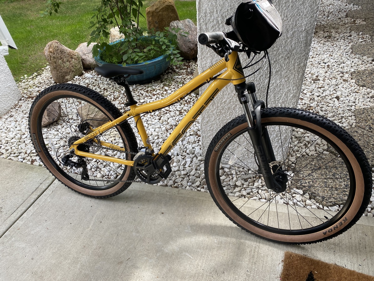 Stolen 2022 SCOTT Roxster 26 Disc