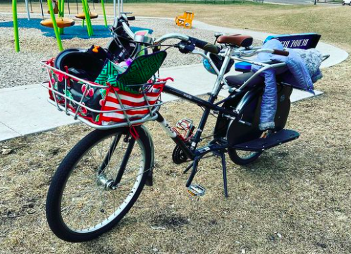 Yuba Mundo cargo bike rear